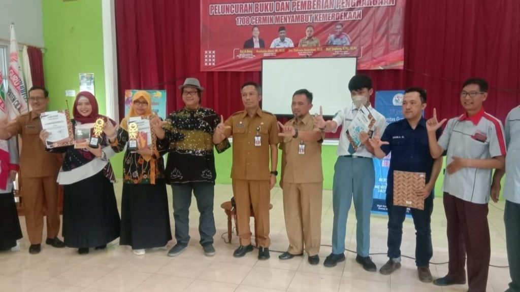 Hari ke-3 Kegiatan Duta Baca Indonesia bersama SIP Publishing - SIP ...